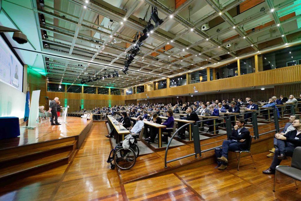 Retrouvez les XV Assises (janv 2023)... - Les assises de l'Embarqué